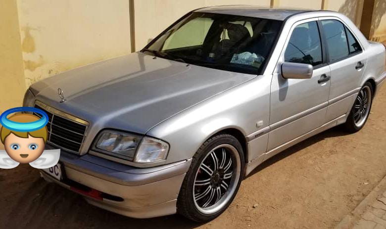 Voitures Mercedes Benz C180 2000 neufs et occasions au Togo ...