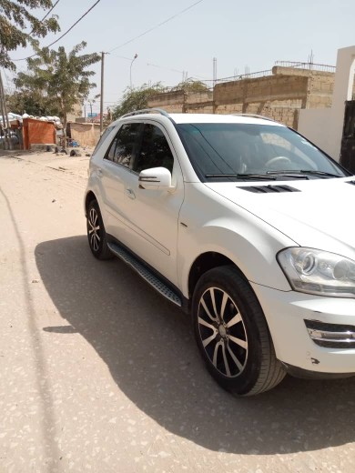 Voitures Mercedes-Benz Emel 2010 neufs et occasions au Sénégal ...