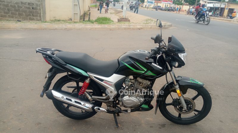 Motos & Scooters Haojue HJ 150-9 2018 neufs et occasions au Togo - CoinAfrique Togo