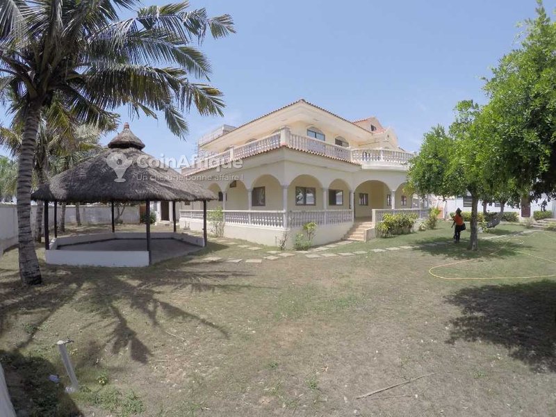 Villas Vente Villas 8 pièces - Lomé au Togo - CoinAfrique Togo