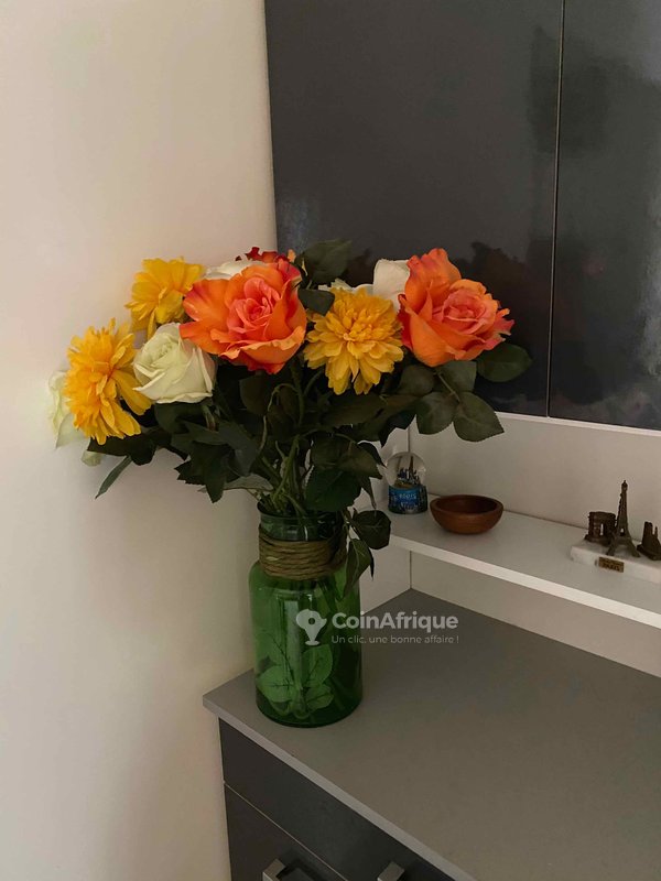 Décoration & luminaires Vase et fleurs au Sénégal - CoinAfrique Sénégal