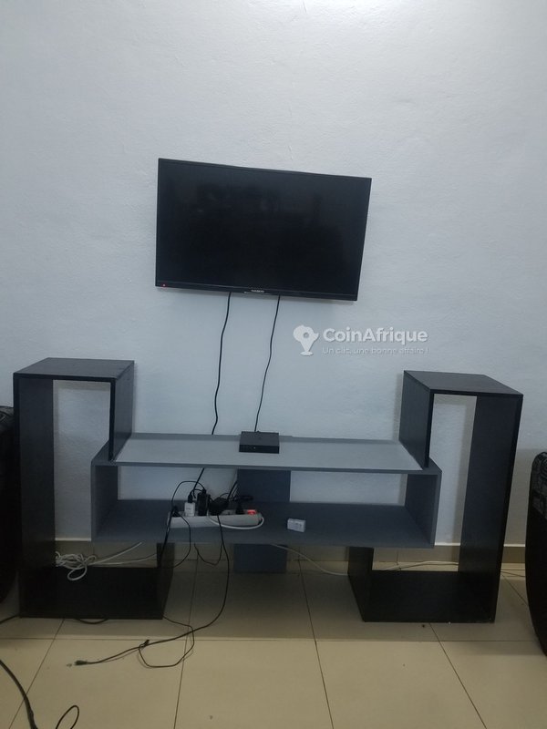Meubles Ensemble table télé neufs et occasions au Togo - CoinAfrique Togo