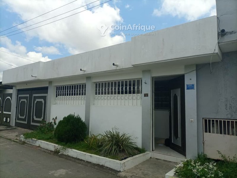 Villas Location villa basse 4 pièces - Angré en Côte d'Ivoire ...