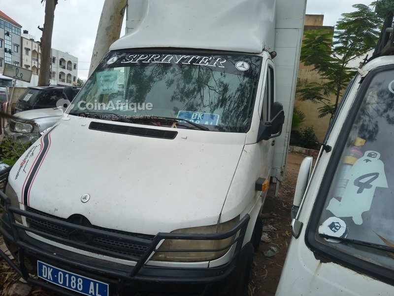 Voitures Mercedes-Benz Sprinter 2005 neufs et occasions au Sénégal ...