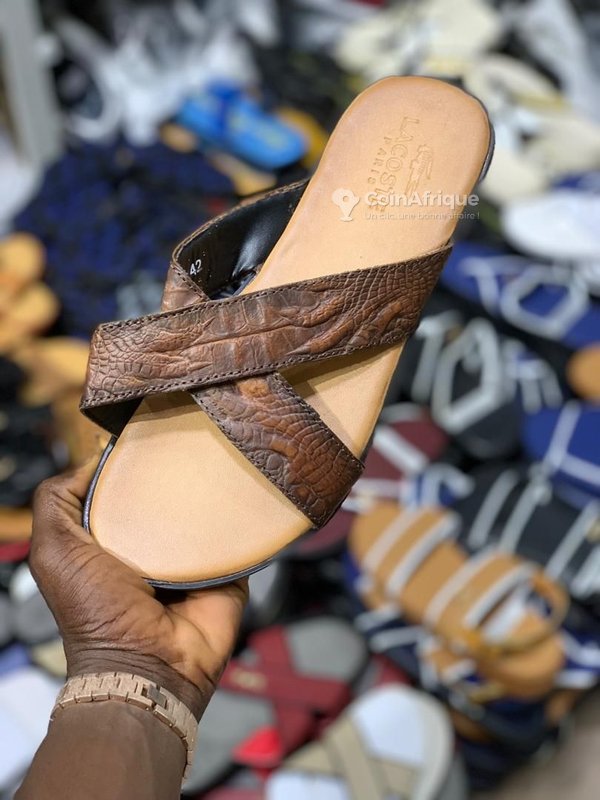 Chaussures Homme Tapettes homme neufs et occasions au Togo ...