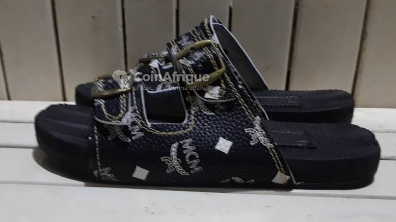 Chaussures Homme Tapettes homme neufs et occasions au Togo ...