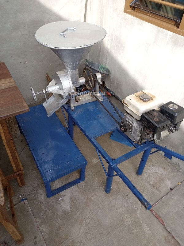 Autre matériel professionnel Machine à piment au Bénin - CoinAfrique Bénin