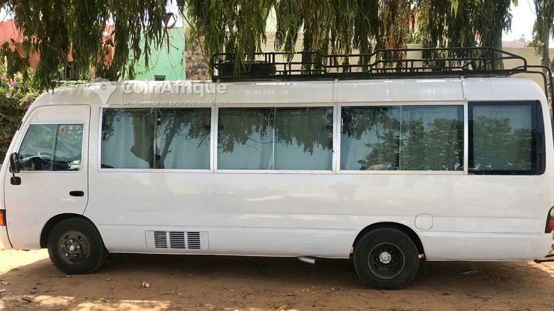 Location de véhicules Location minibus neufs et occasions au Sénégal ...