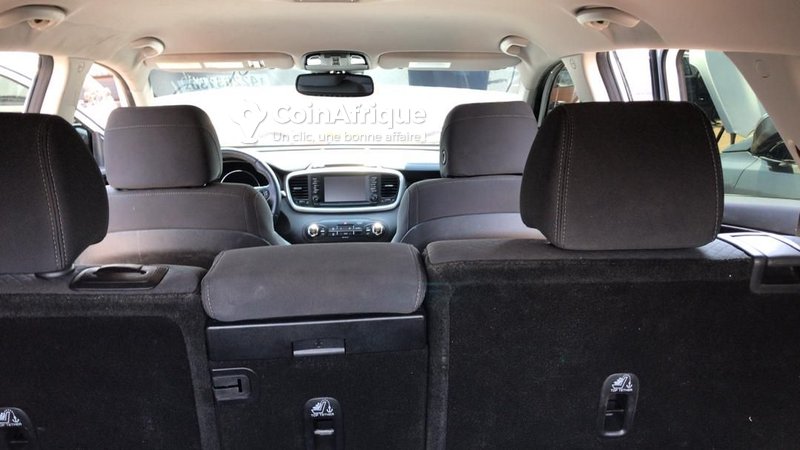 Voitures Kia Sorento 2017 neufs et occasions au Togo - CoinAfrique Togo