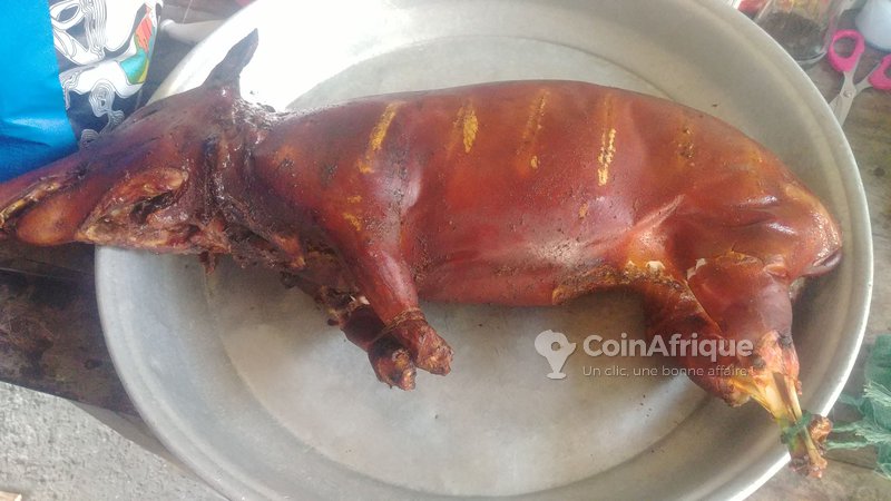 Alimentation Méchoui de porc au Togo - CoinAfrique Togo