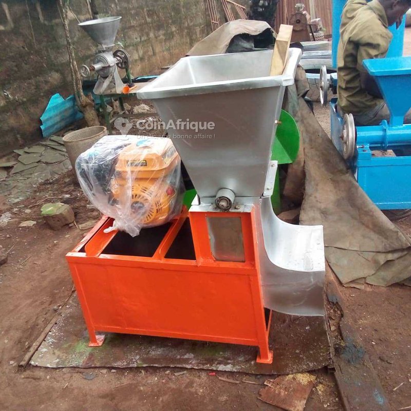 Matériel Agricole Râpeuse de manioc au Bénin - CoinAfrique Bénin