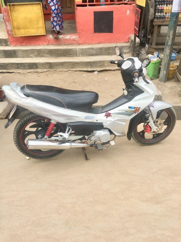 Motos & Scooters KTM X1 neufs et occasions en Côte d'Ivoire ...